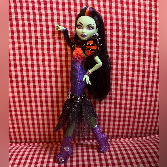 Mattel | Toys | Monster High Casta Fierce | Poshmark